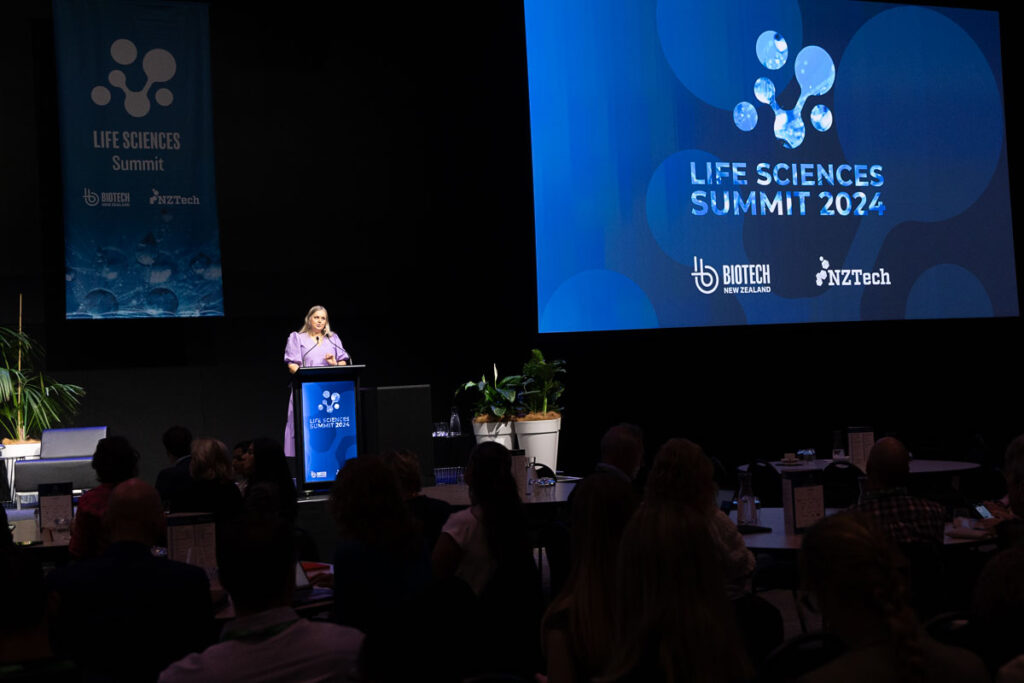 Summit Photo Gallery - Life Sciences Summit